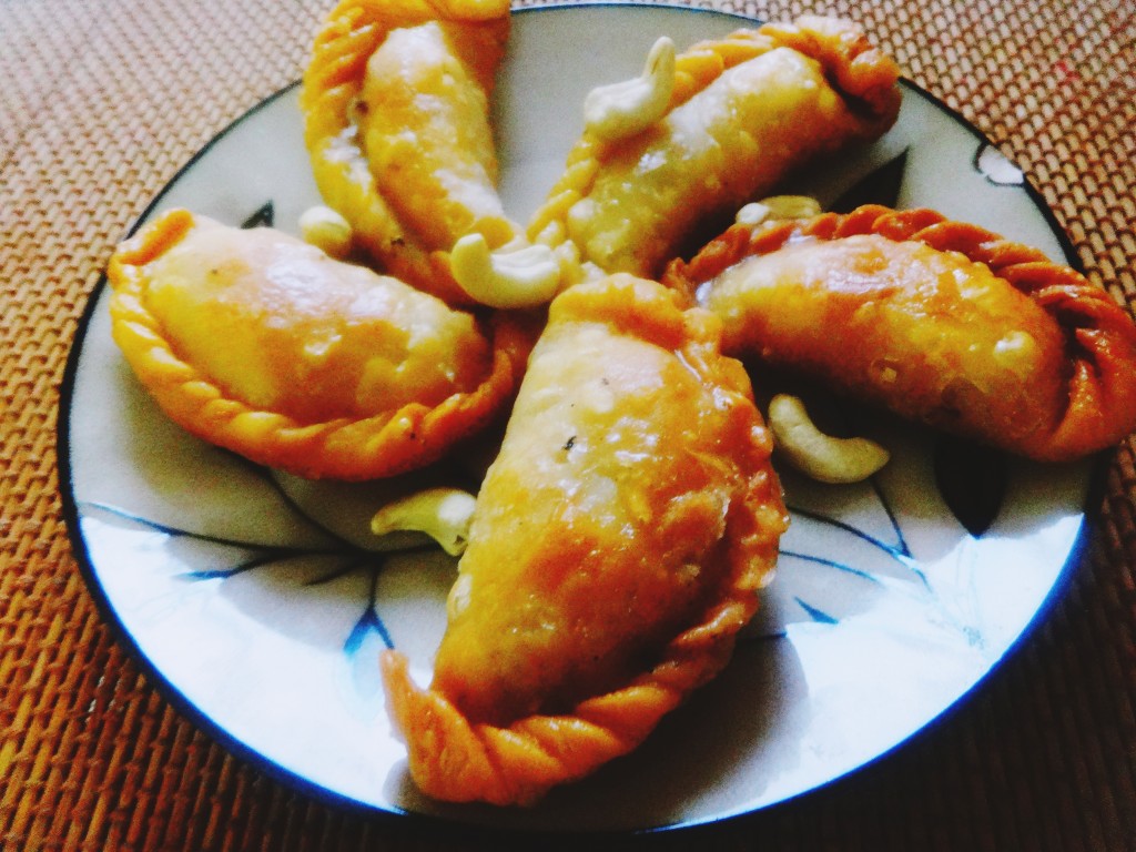 Gujiya – Indrani’s recipes cooking and travel blog