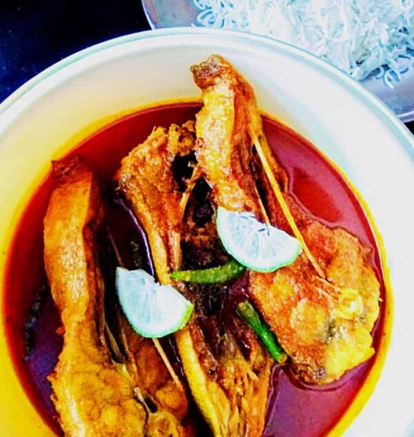 Chital peti kalia| Fish belly gravy of clown knife fish – Indrani’s ...