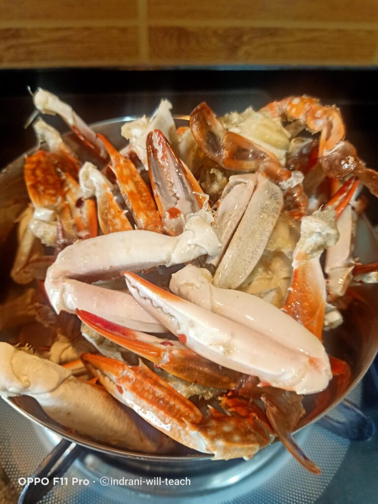 How to cook crab curry Durban style